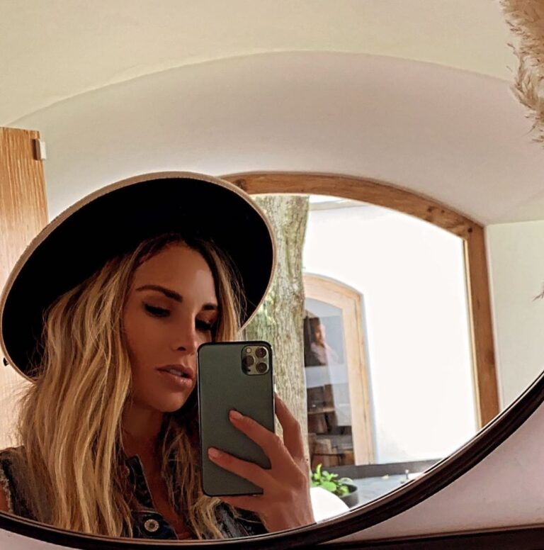 Karla Mora. ¿Quién es la esposa de Memo Ochoa?