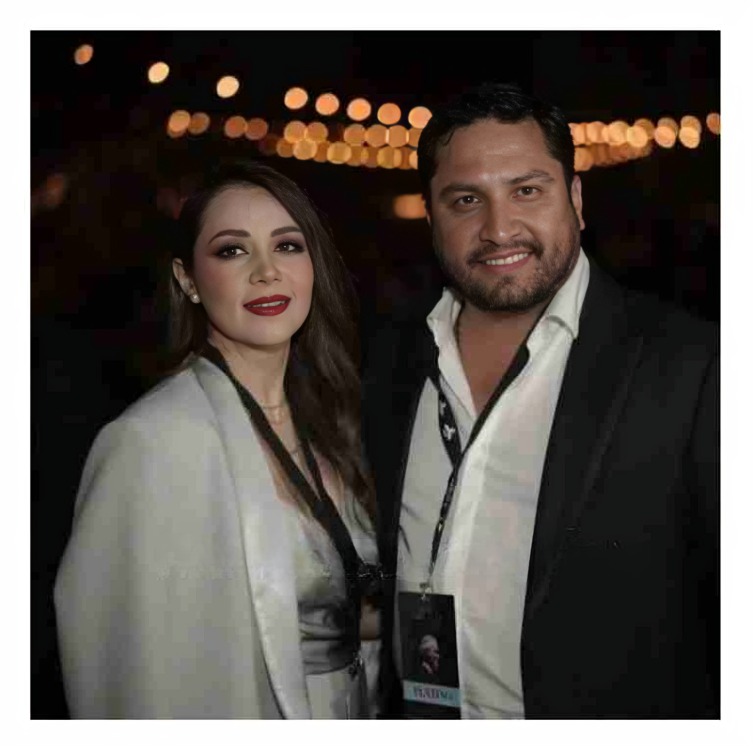 Julión Álvarez. ¿Quién es su esposa y cuantos hijos tienen?